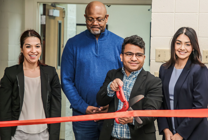 Elkhart County Mennonites unite to open faith-based immigrant legal aid ...